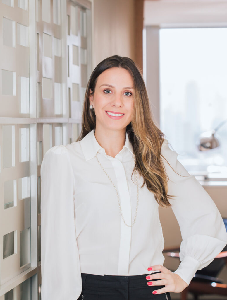 Lara Rocha Garcia – Pegas Advogados